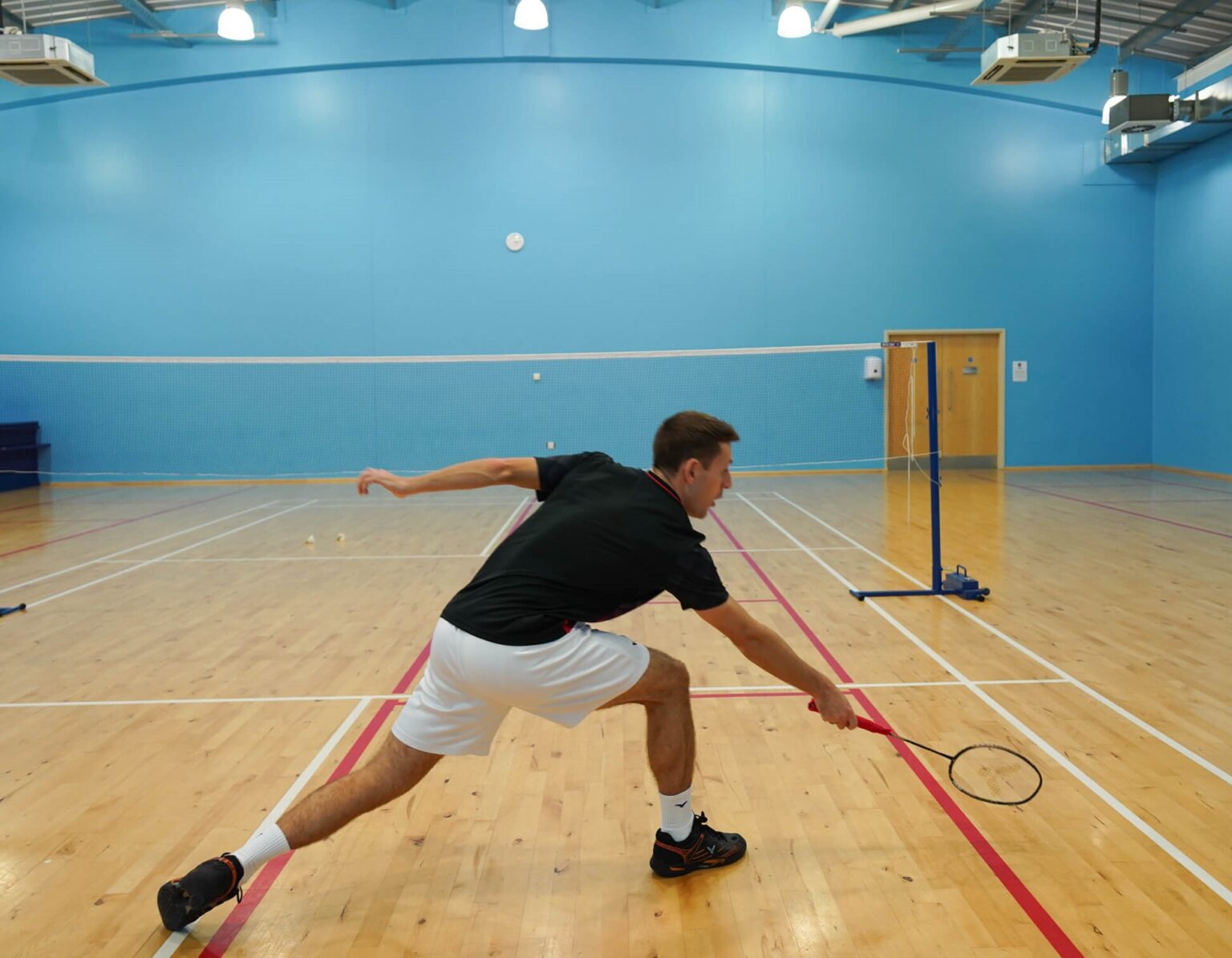 How To Defend In Singles - Badminton Tutorial (With Pictures ...