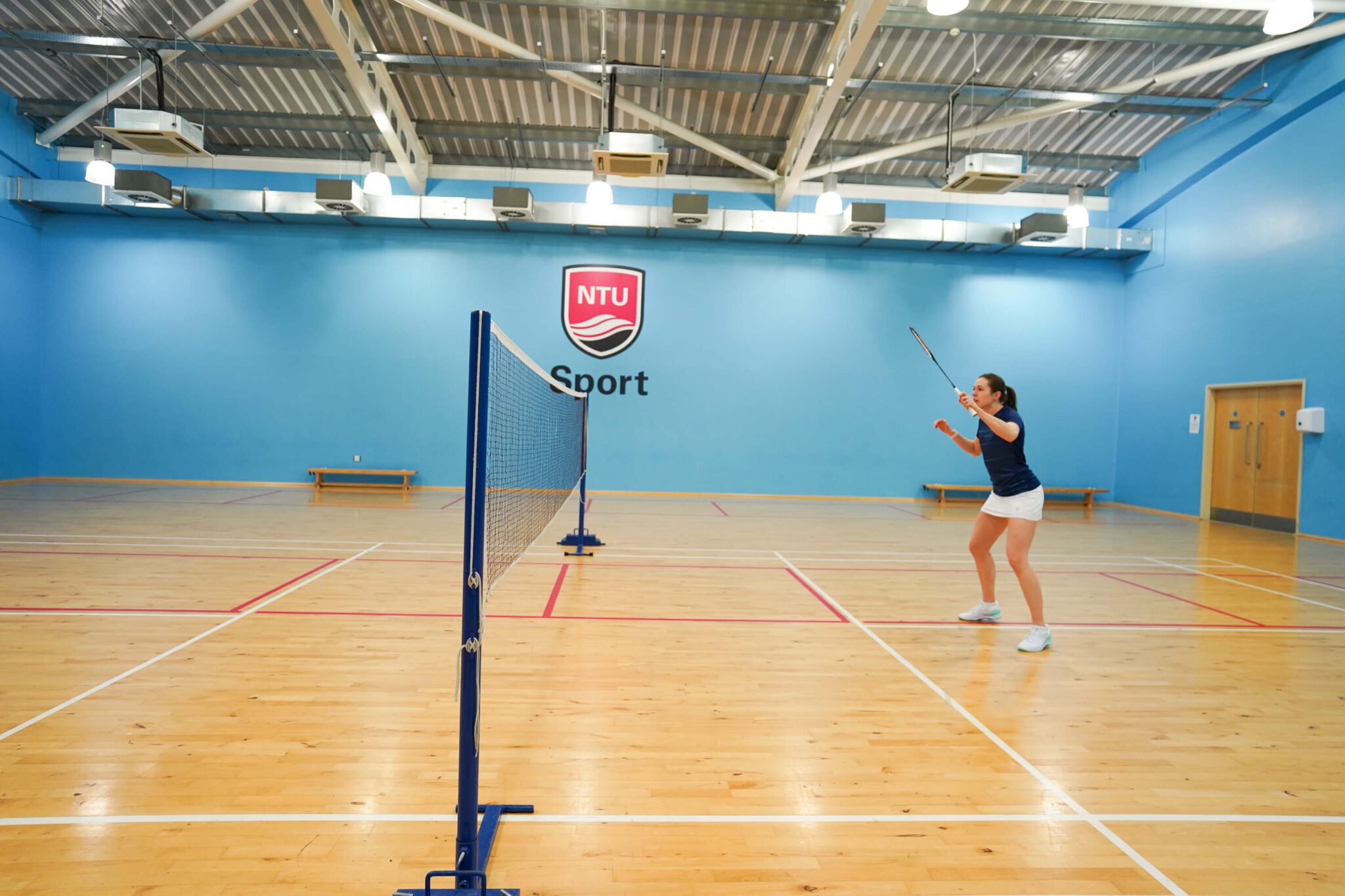 How To Intercept Shots At The Net In Badminton (7 Rules) – Badminton ...