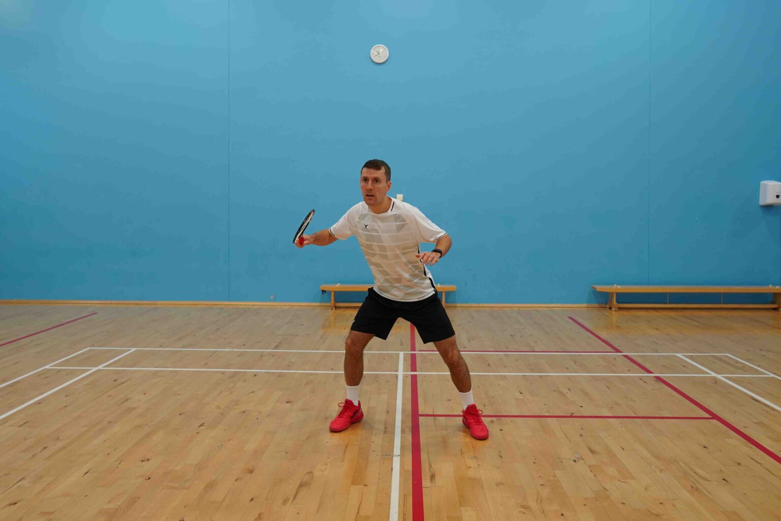 Master The Jump OUT Smash In Badminton: A Complete Tutorial – Badminton ...